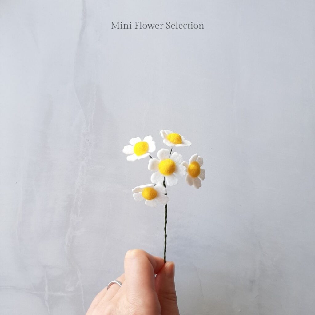 Mini Lavender Flower Single Stem - The Tsubaki