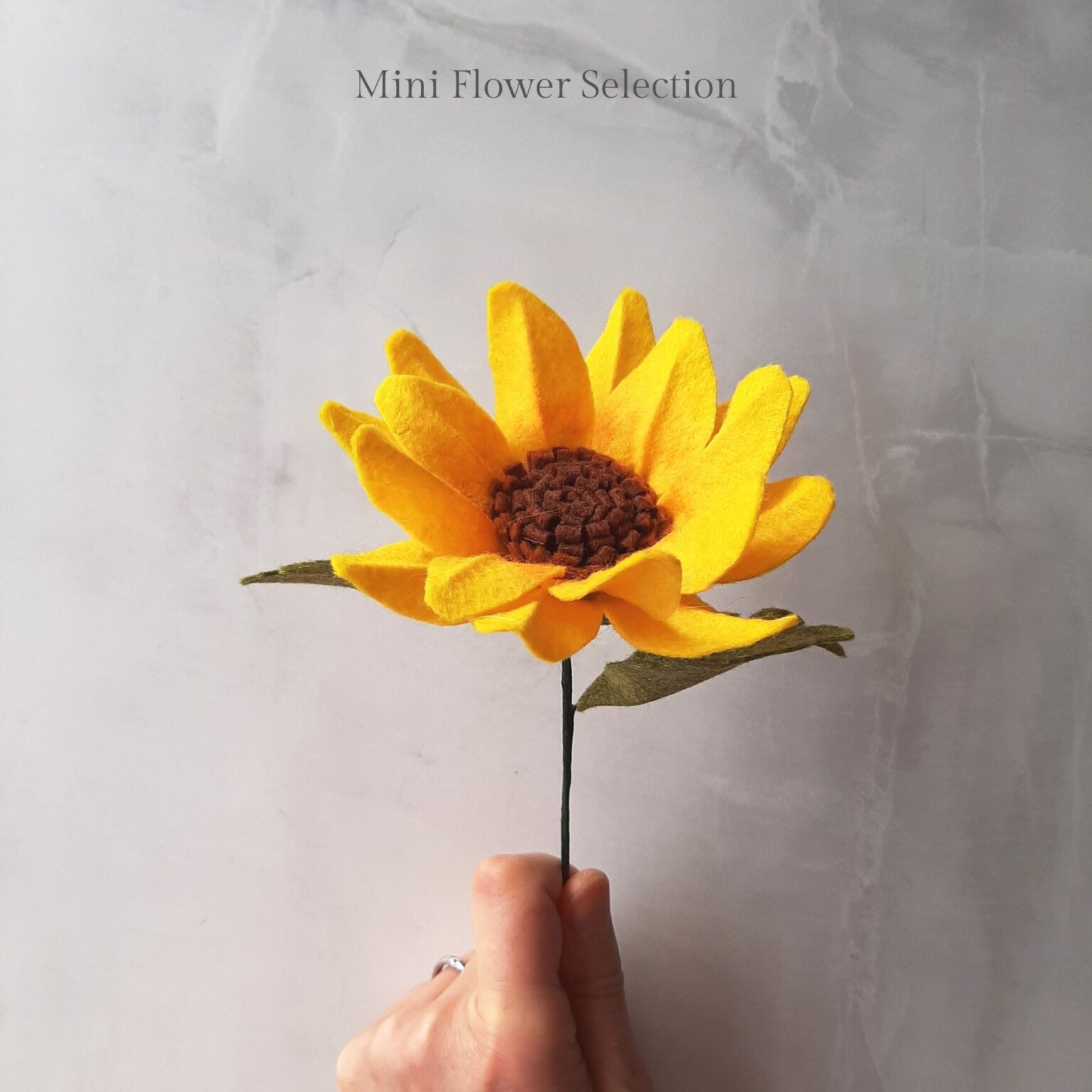 Mini Felt Sun flower single stem - The Tsubaki