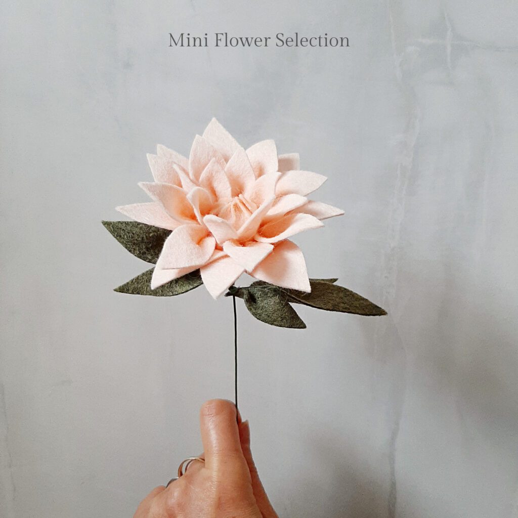 Mini Stem Flower Archives - The Tsubaki