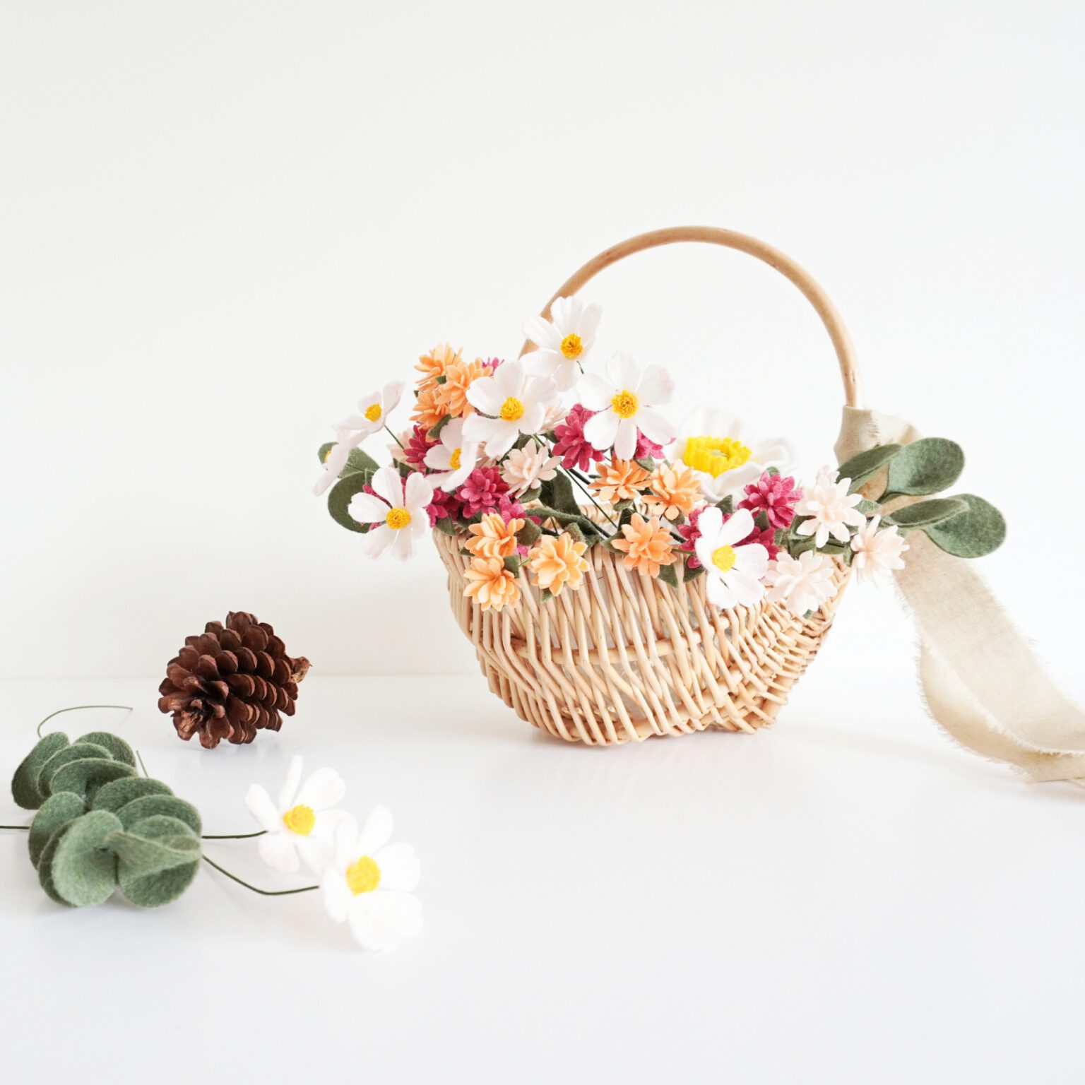 Mini Felt Cosmos Single Stem - The Tsubaki