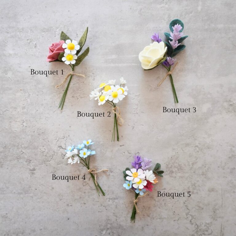 Felt Super Mini Bouquet with Glass Vase - The Tsubaki