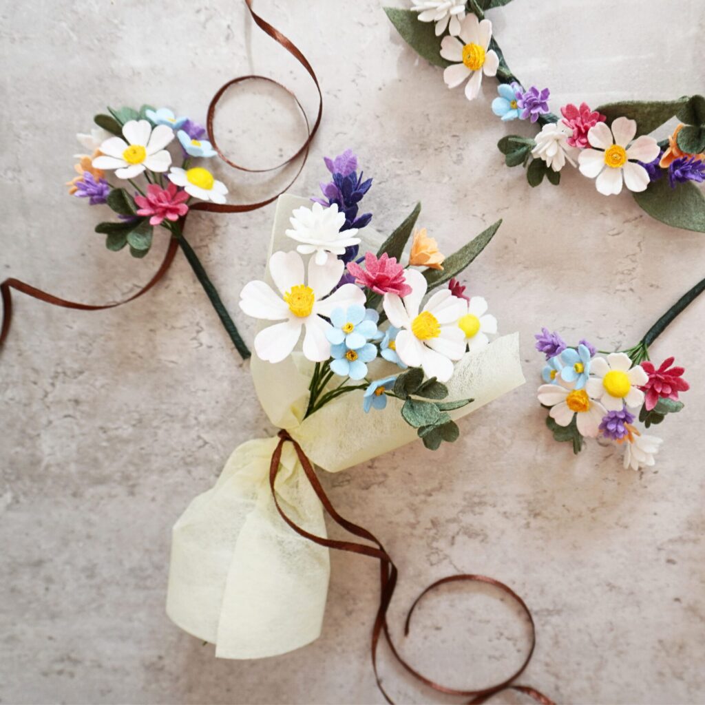 Felt Mini Wildflower Rainbow Bouquet - The Tsubaki